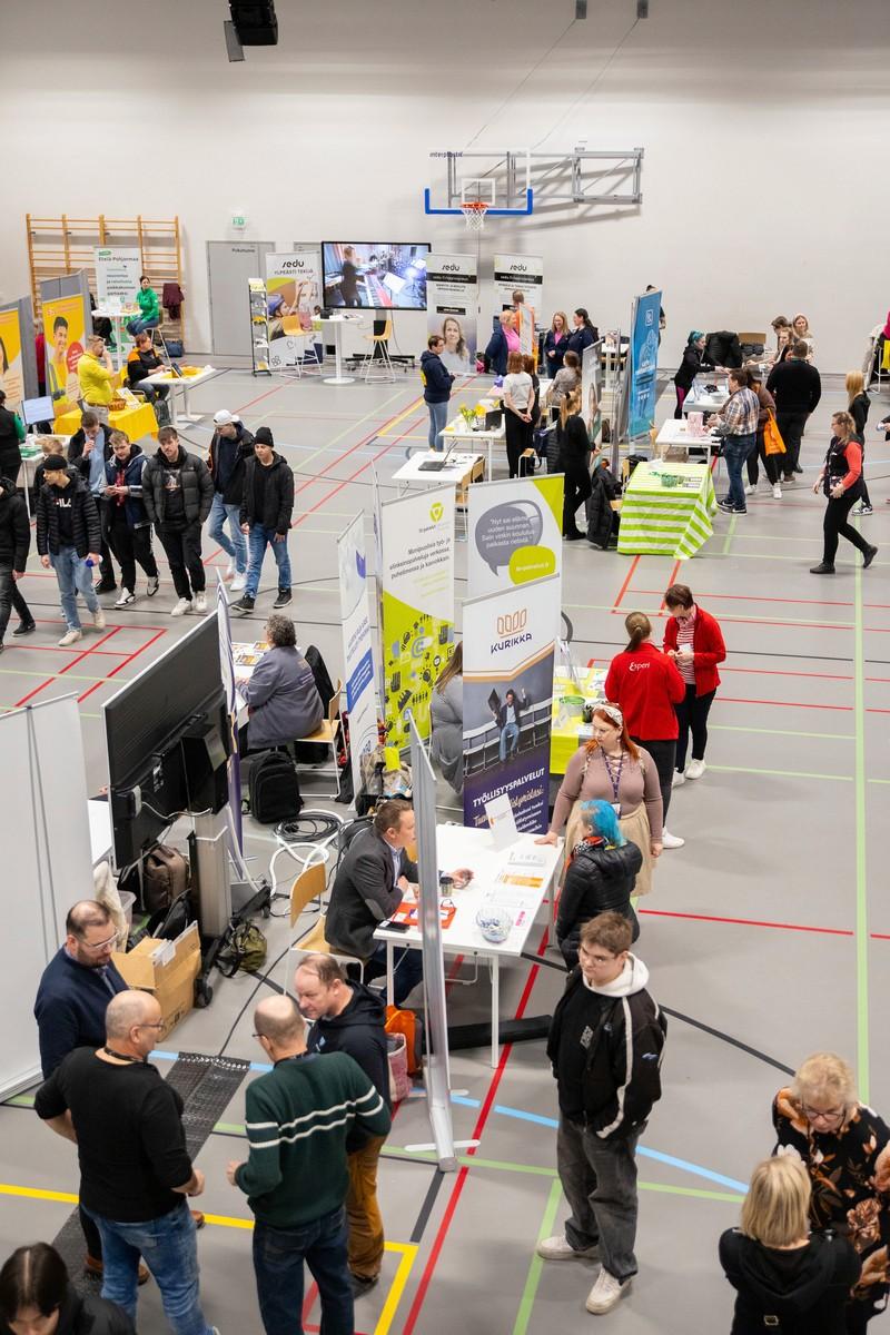 Kurikan kampuksen Rekrymessuilla töitä ja tekijöitä – Kurikka